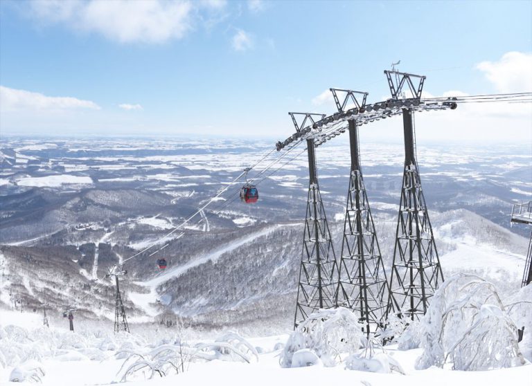 SAHORO SKI RESORT - POWDER SNOW HOKKAIDO