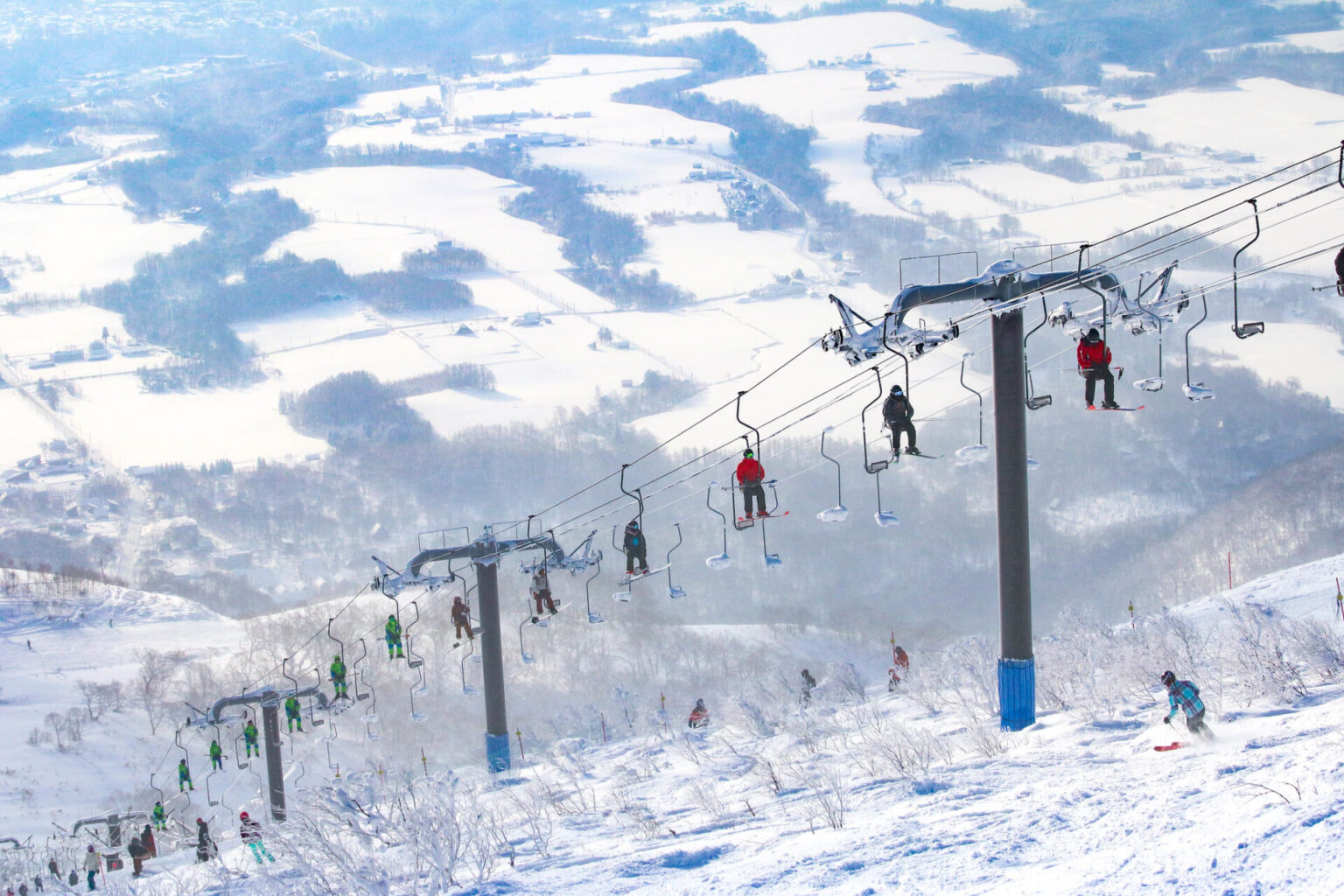 NISEKO VILLAGE - POWDER SNOW HOKKAIDO