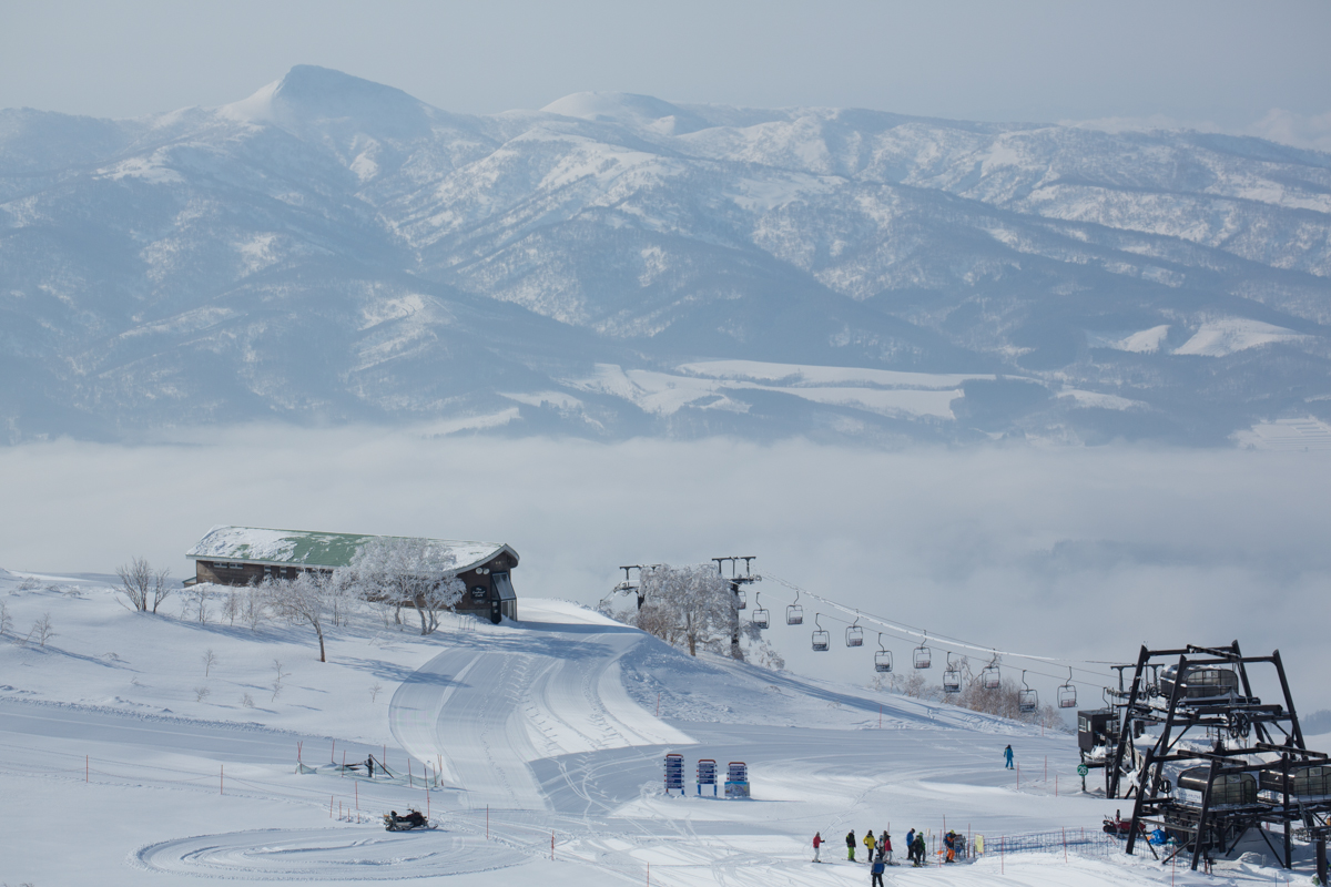 NISEKO VILLAGE - POWDER SNOW HOKKAIDO