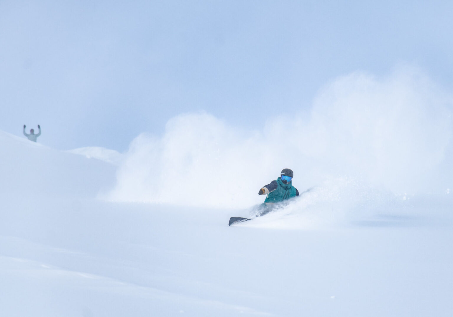 Niseko Hanazono Resort - POWDER SNOW HOKKAIDO